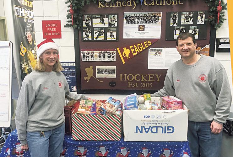 VIDEO: Hess skating students wow crowd with holiday performance | News ...