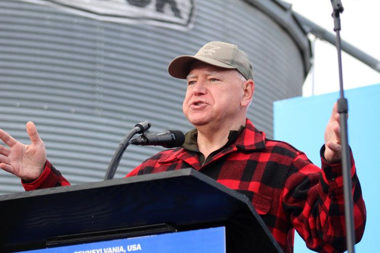 Walz pitches rural voters during Volant farm stop | Local News ...
