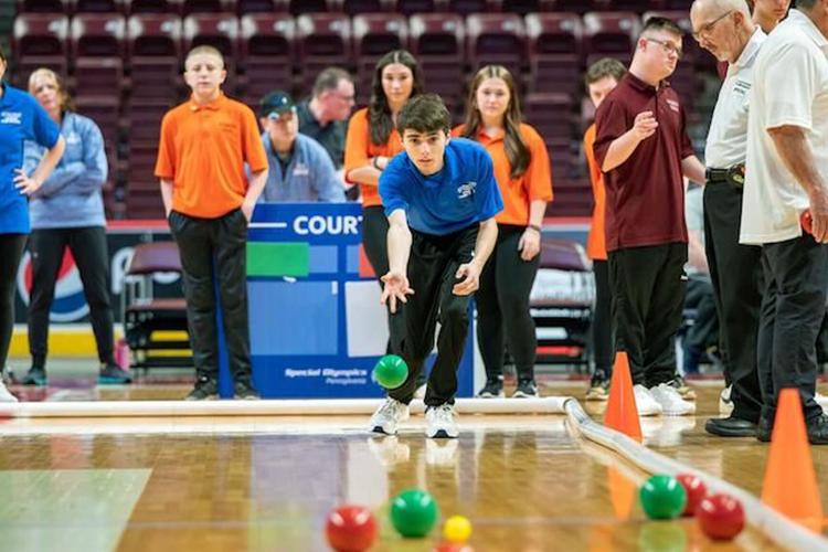 Lincoln bocce team wins bronze at state | Lifestyles | ncnewsonline.com