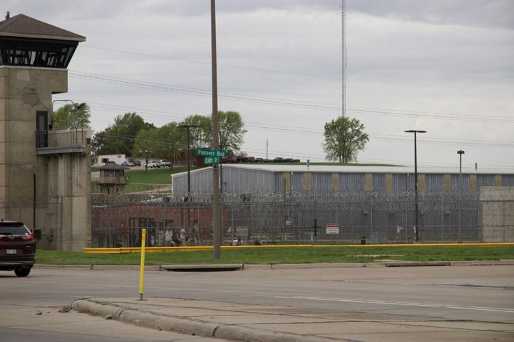 Prison photos | Nebraska Prisons | nebraskanewsservice.net