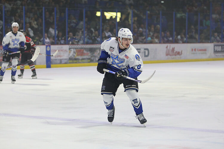 PHOTO: Lincoln Stars fall to Waterloo 6-4 in first game of the Western ...