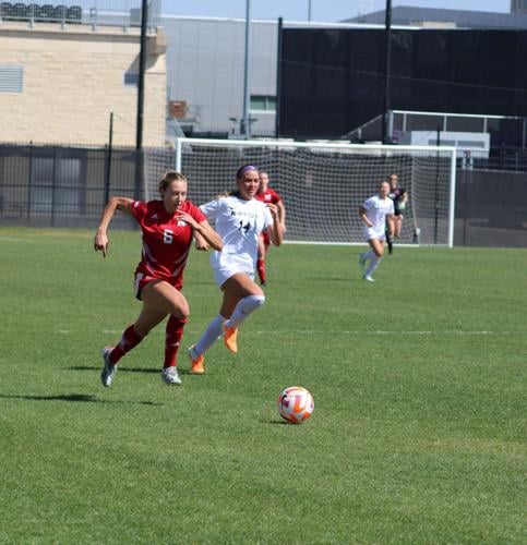 PHOTO: Husker soccer tie 2-2 in a match against Kansas State ...