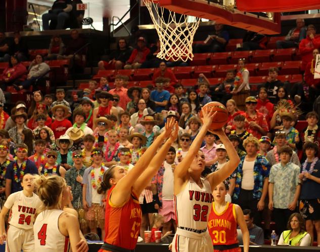 PHOTO: Yutan rallies to defeat Bishop Neumann 45-39 | Unlimited Sports ...