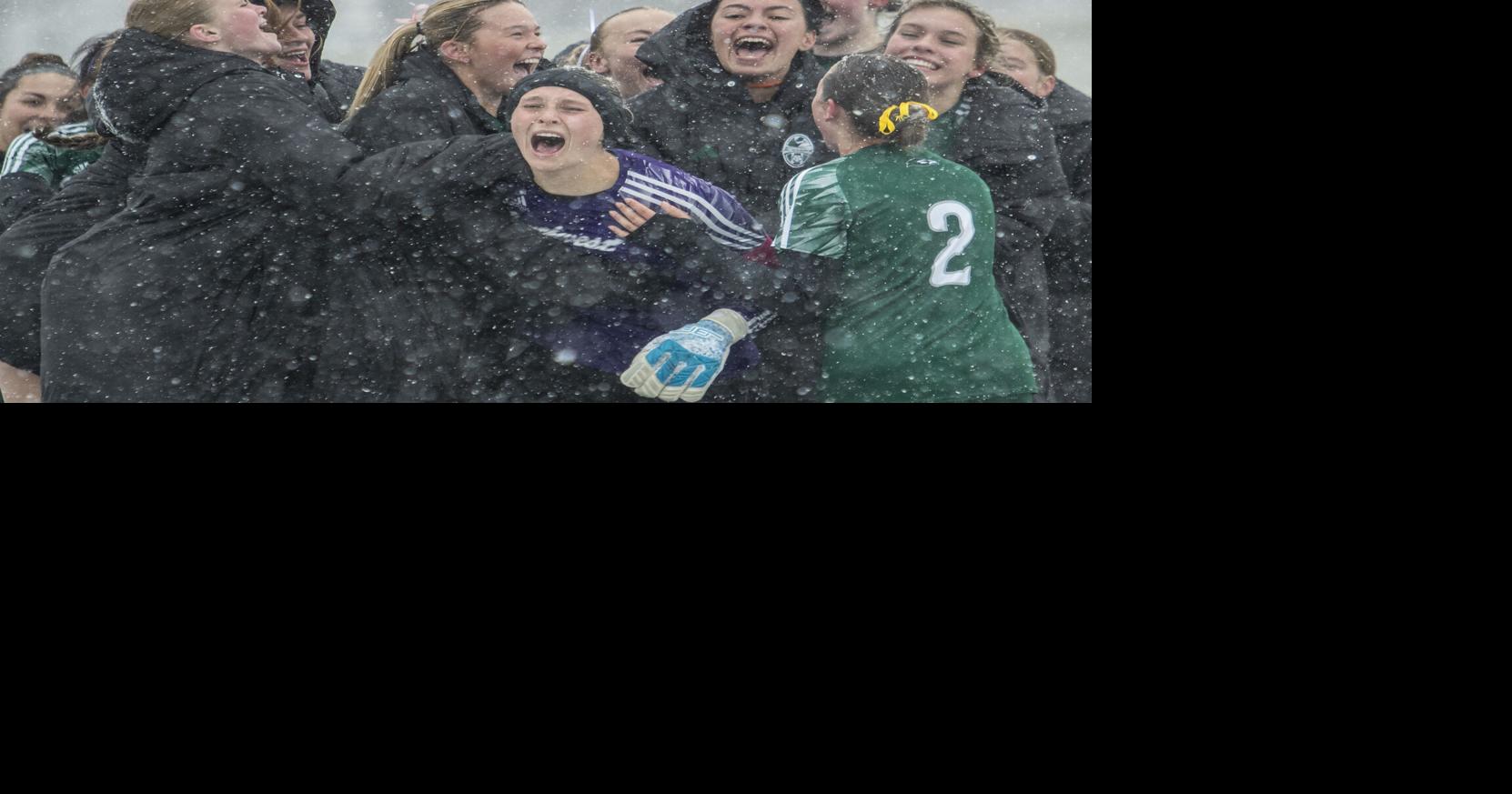 G SOCCER: Southwest Clara Fundus celebrates with teammates in snow ...
