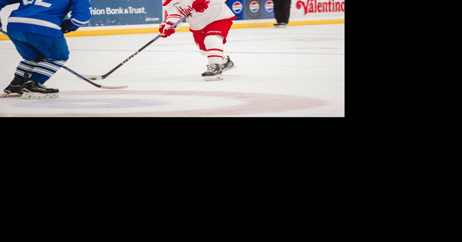 PHOTO: Nebraska Club Hockey takes down Drake on senior night ...