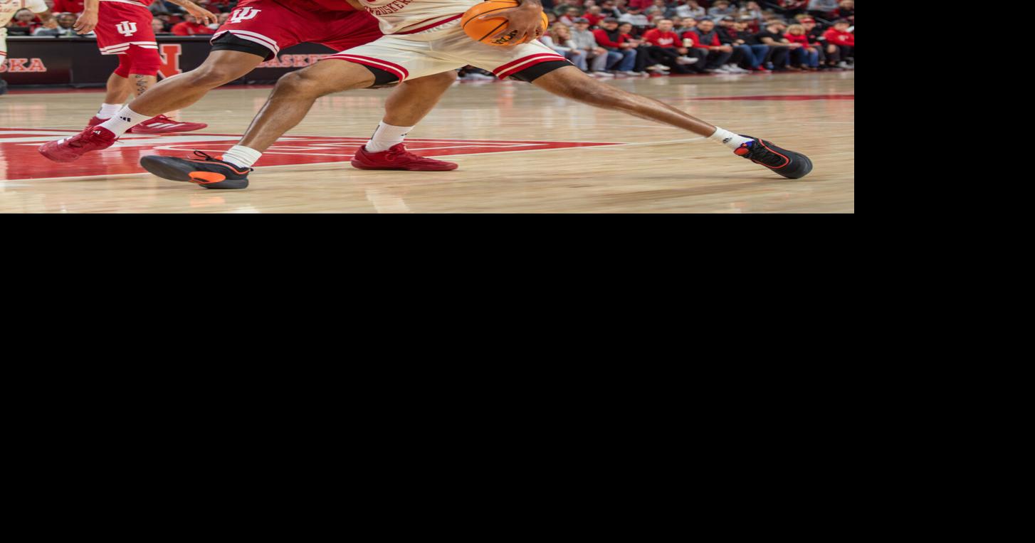 PHOTO: Brice Williams scores 30 points in Huskers' 85-68 win over ...