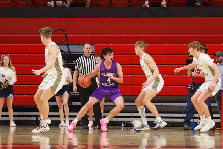 PHOTO: Lincoln Lutheran rolls over Fillmore Central 64-26 in C1 ...