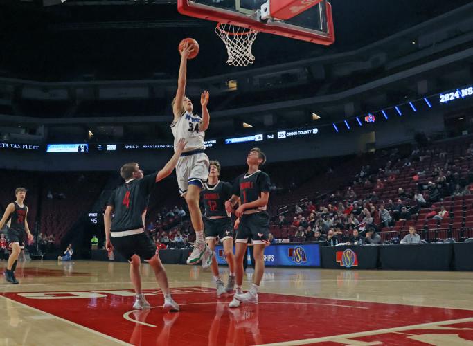 PHOTO: Wynot bedevils St. Mary's in Class D2 quarters | Unlimited ...