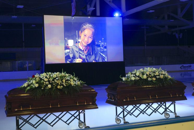Hundreds pay their final respects to UD skaters killed in plane crash ...
