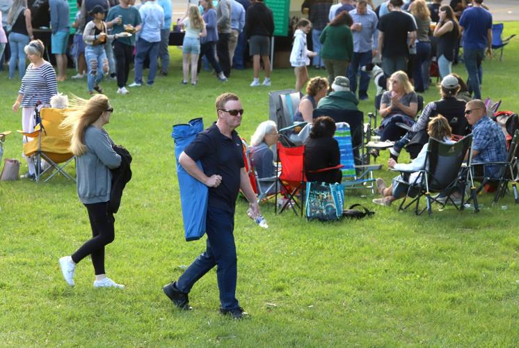 Parks on Draft draws hundreds to Handloff Park | News ...