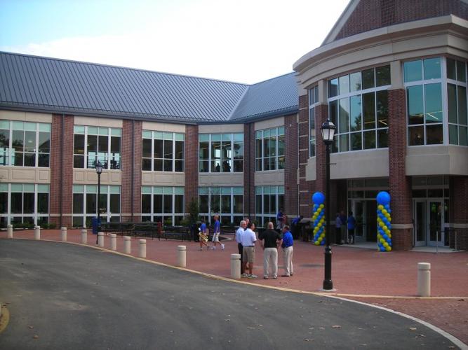 UD's 'Little Bob' not so little anymore | News | newarkpostonline.com