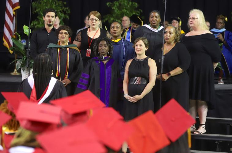 Glasgow High grads encouraged to embrace change | News ...