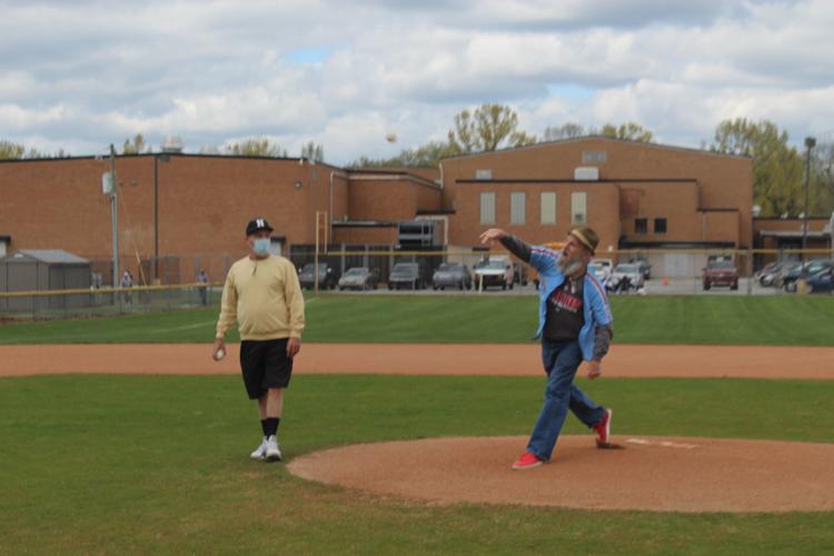 New plaque memorializes late Newark High baseball coach Joe Fulghum ...