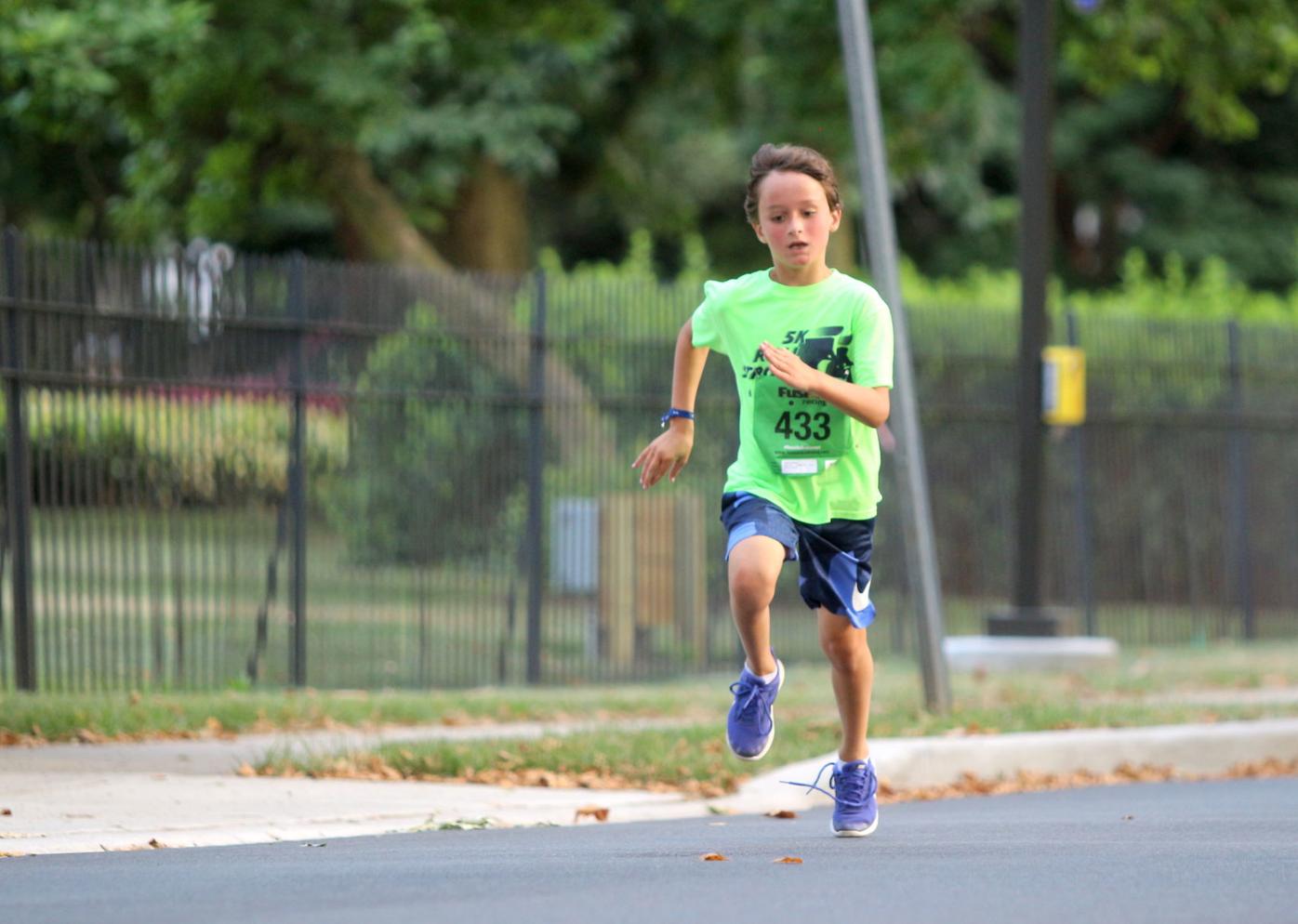 Green-clad runners honor Meredith Chapman at 5K | News ...