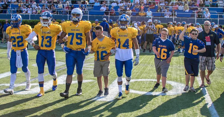 Blue-Gold game | Sports Gallery | newarkpostonline.com