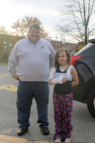 Dog attack victim Emily Ruckle comes home | News | newarkpostonline.com