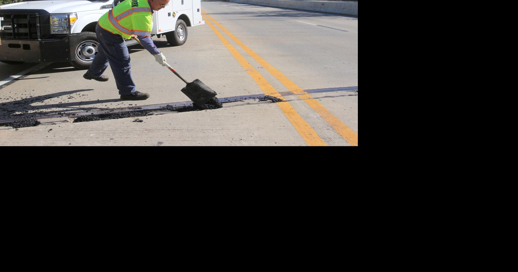 Pothole on bridge forces emergency repair on Christina Parkway | News ...