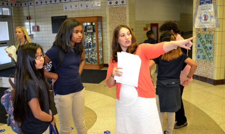 Christina students head back to school | News | newarkpostonline.com