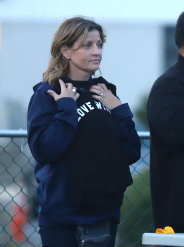 Hundreds gather at Newark Charter to remember Madison Sparrow | News ...