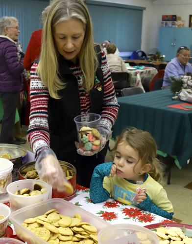 8,000 cookies, 50 gallons of soup: Brookside church's cookie walk is a ...