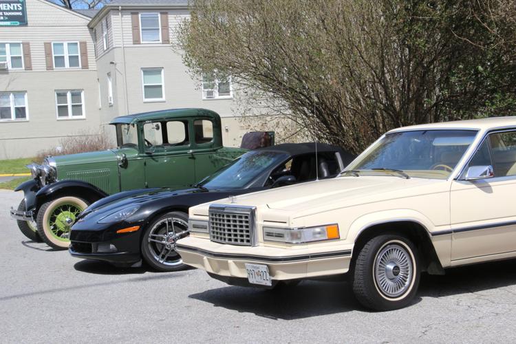 Newarkers reminisce as history museum debuts new exhibits | News ...