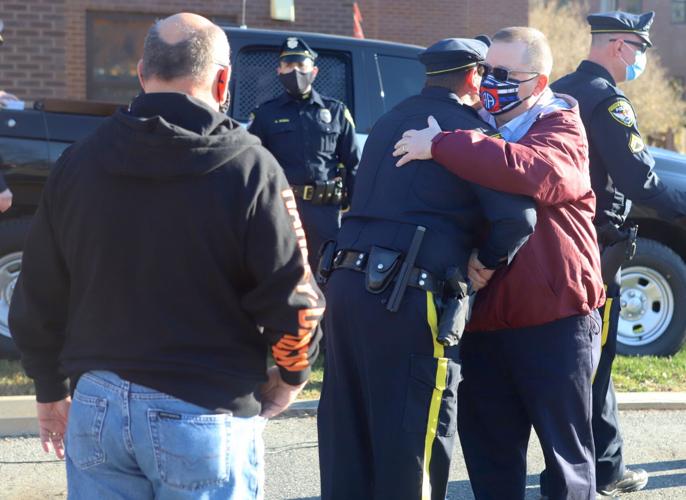 ‘There goes a good cop’: Newark officer retires after line-of-duty ...