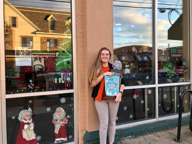 Del-One FCU wins downtown decorating contest | News | newarkpostonline.com