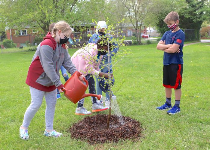 Downes Elementary students mark Arbor Day by planting a tree | News ...