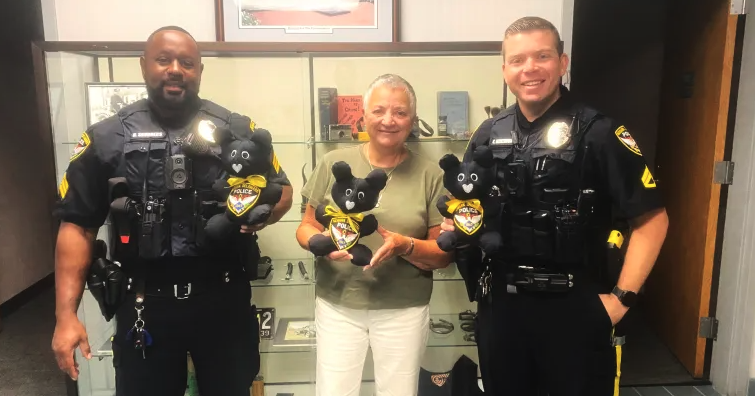 Volunteer recycles old Newark Police uniforms into teddy bears to ...