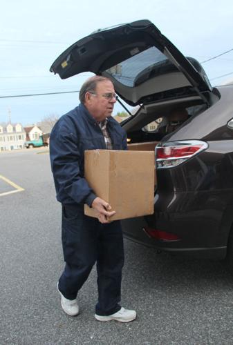 Church's Thanksgiving food drive 'warms the heart' | News ...