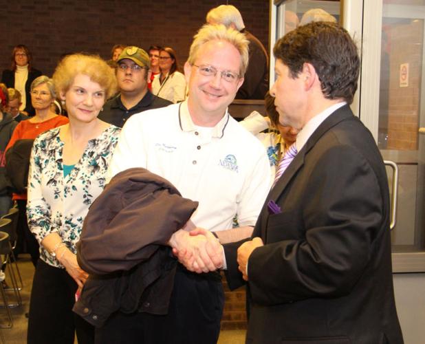 Incumbents Chapman and Markham re-elected; Ruckle wins District 2 ...