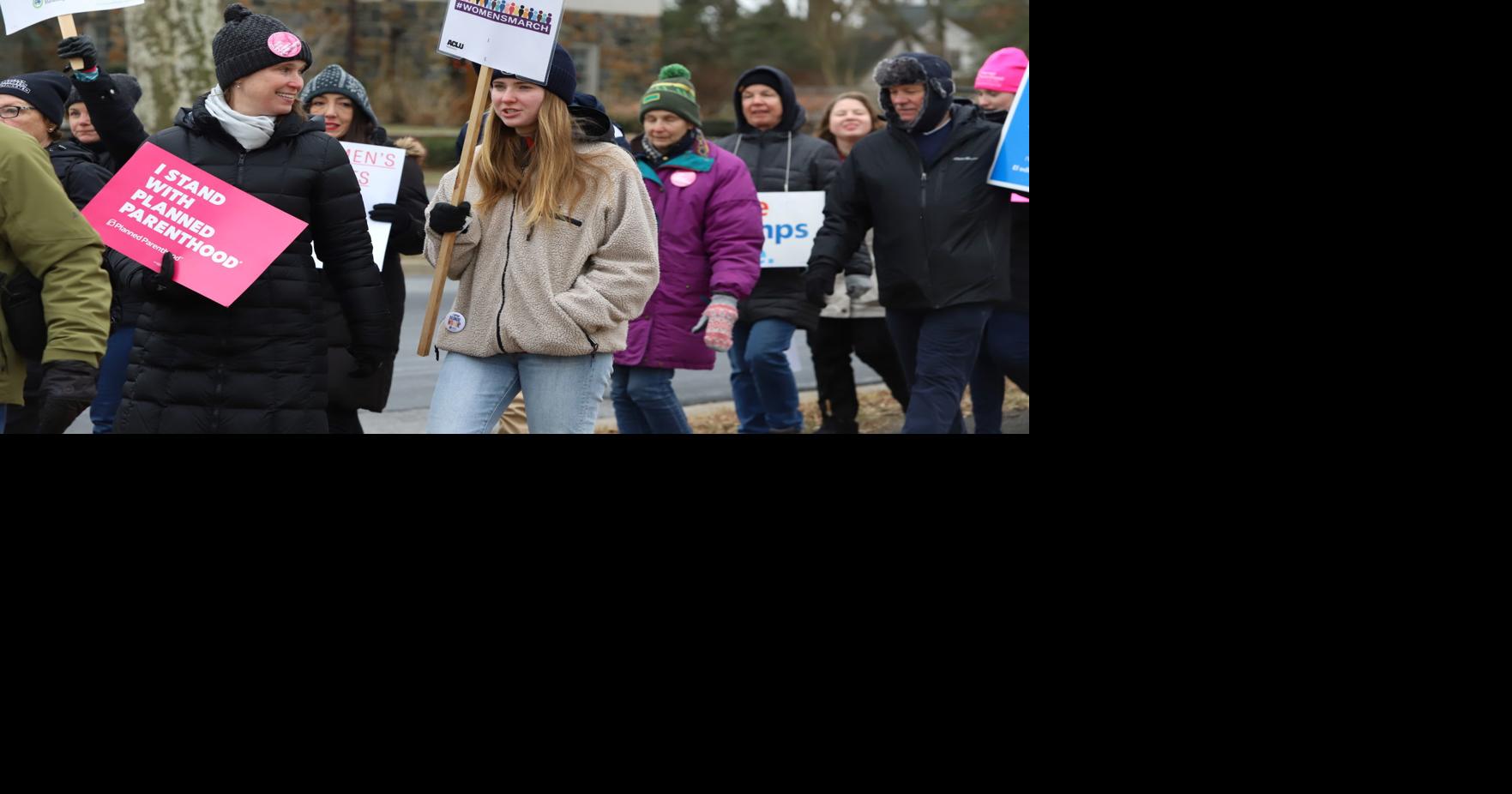 Fourth Women’s March focuses on 2020 election | News | newarkpostonline.com