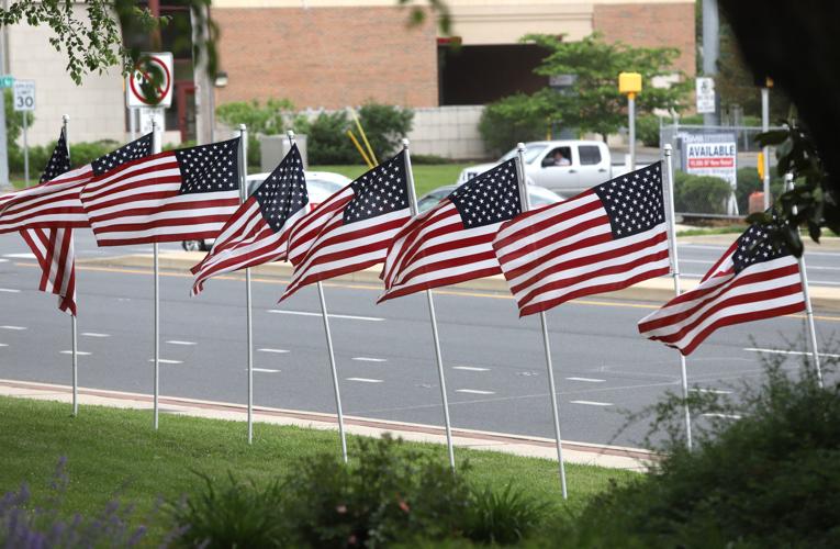 Newark flag display honors fallen heroes | News | newarkpostonline.com