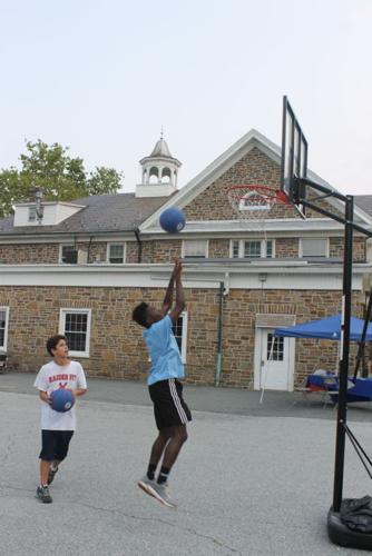Fans celebrate 87ers Day with games, music | News | newarkpostonline.com