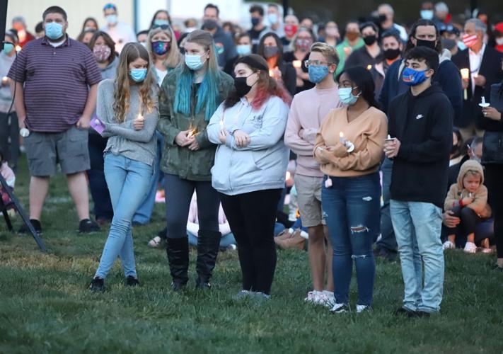 Hundreds gather at Newark Charter to remember Madison Sparrow | News ...