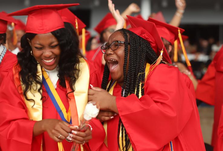 Photo gallery: Glasgow High School graduation | News | newarkpostonline.com