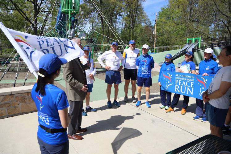 International peace run passes through Newark | News | newarkpostonline.com