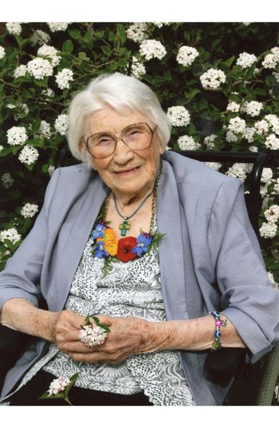 Anna Kramer | Obituaries | newarkpostonline.com
