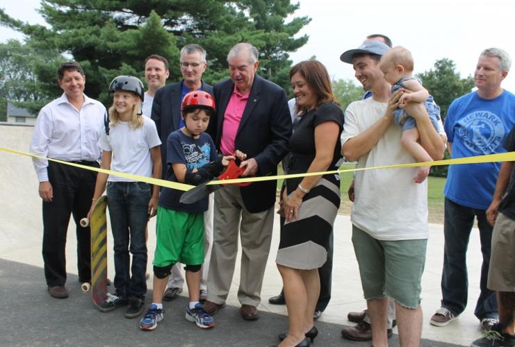 Newark's first skate spot opens in Handloff Park | News ...