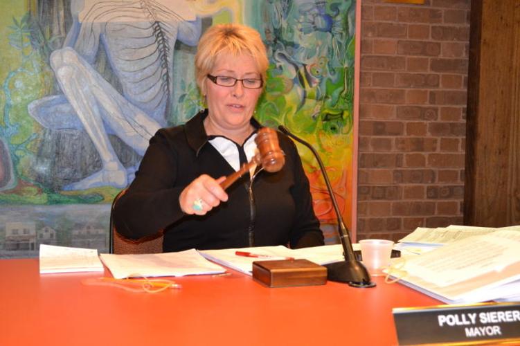 Sierer presides over first meeting | News | newarkpostonline.com