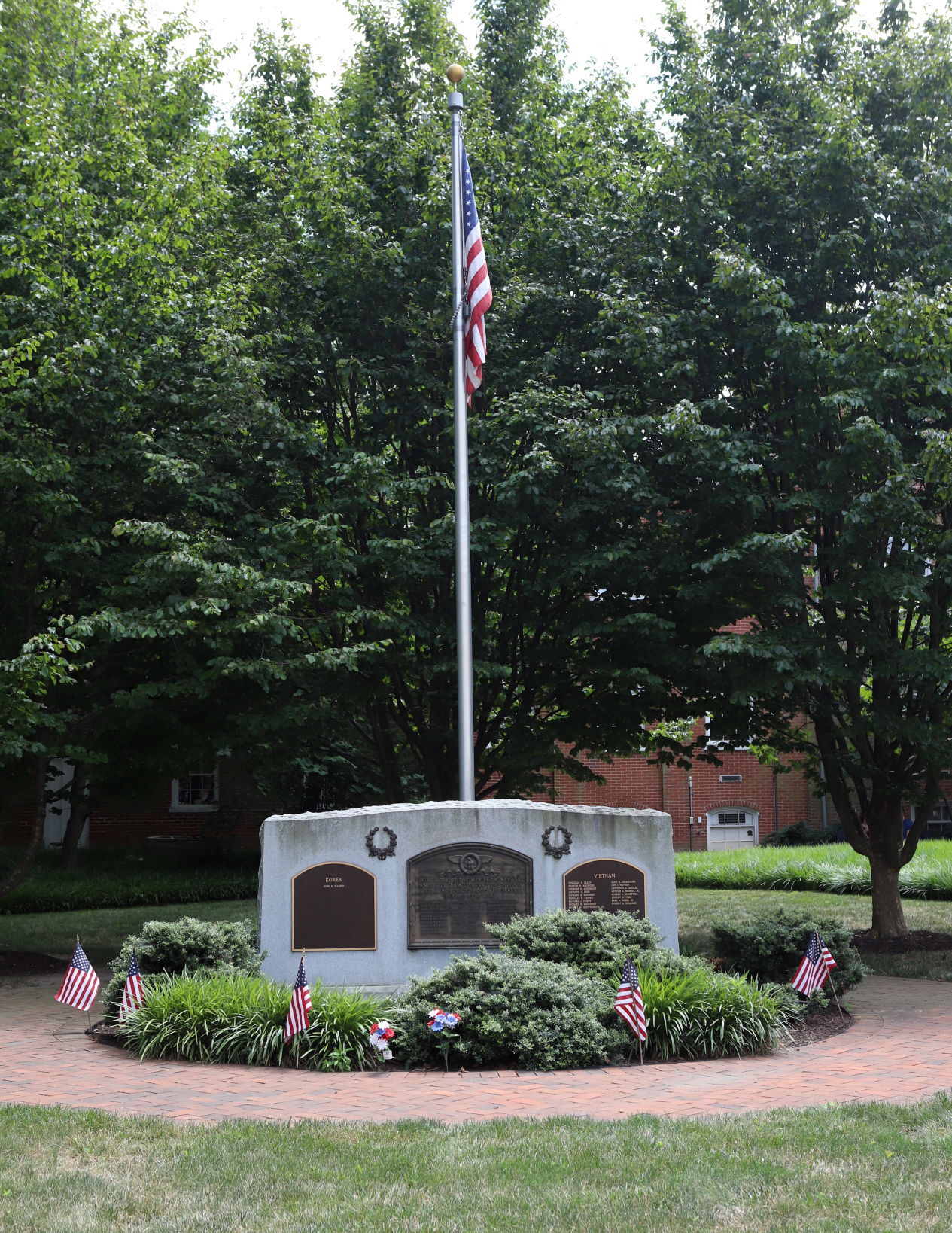 Project aims to tell the stories of Newarkers who died in World War II ...