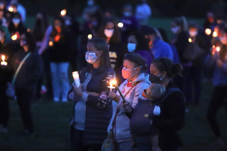 Hundreds gather at Newark Charter to remember Madison Sparrow | News ...