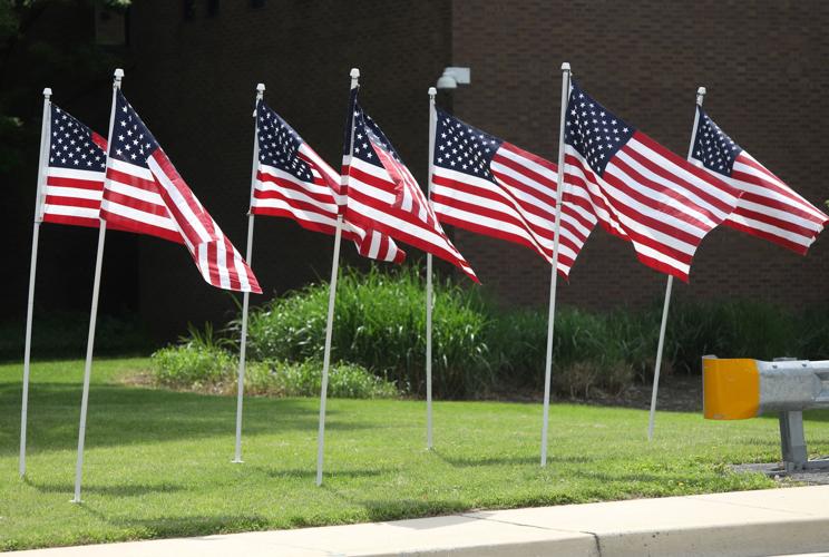 Newark flag display honors fallen heroes | News | newarkpostonline.com