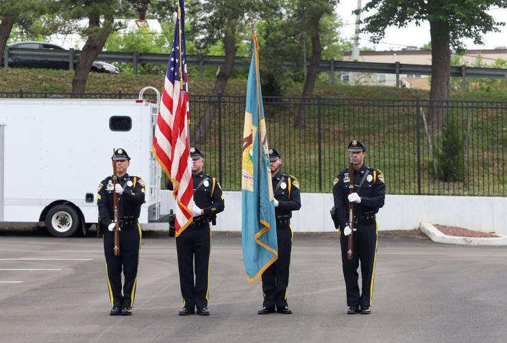 Retiring officer honored for 27 years of service to Newark | News ...