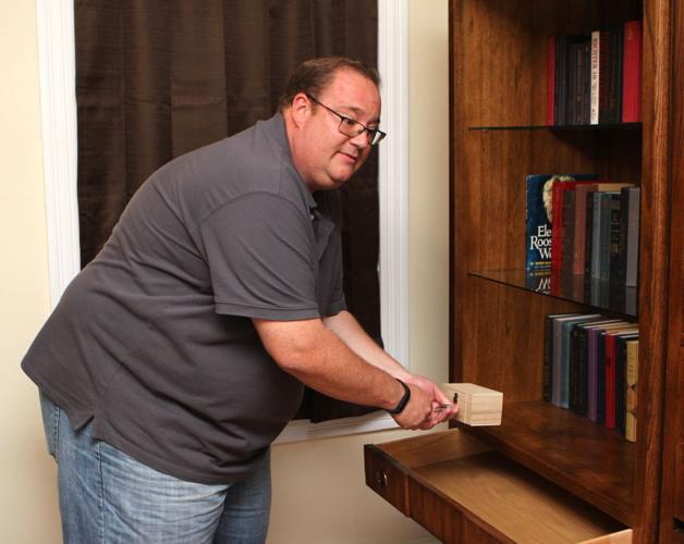 Customers try to ‘escape’ from Main Street’s newest attraction | News ...