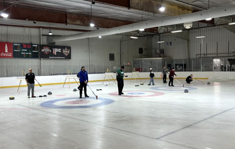SPORTS BUZZ: Curling club hosts inaugural 'bonspiel' in Newark | Sports ...