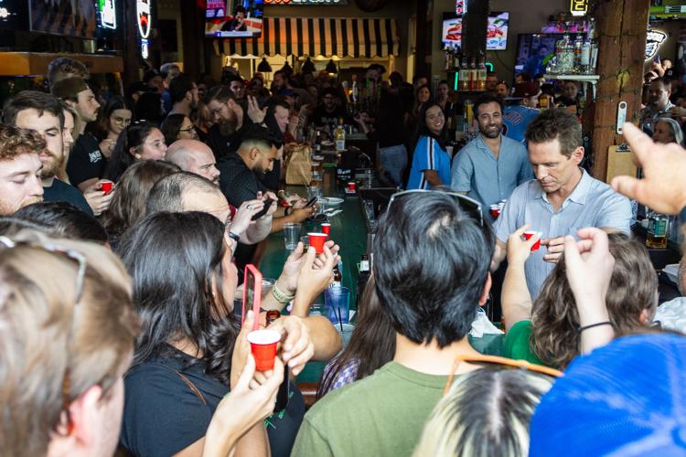 It's Always Sunny in Newark: Actor Glenn Howerton tends bar at Timothy ...