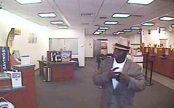PNC Bank in Newark Shopping Center robbed | News | newarkpostonline.com