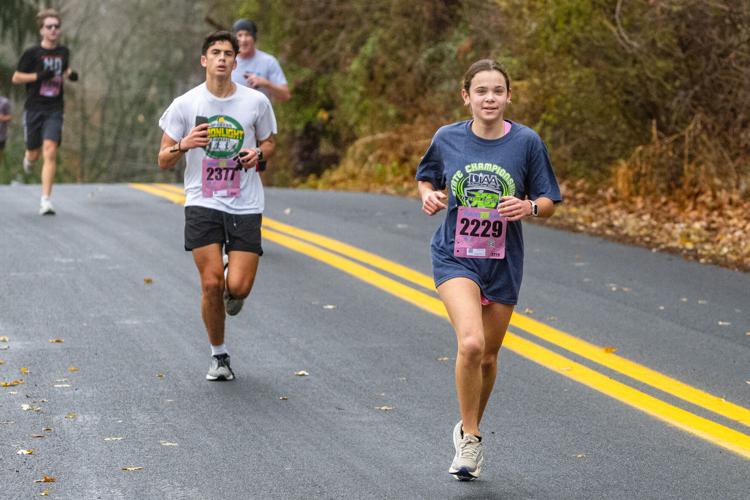Trotting like turkeys: Annual race draws hundreds to Newark | News ...