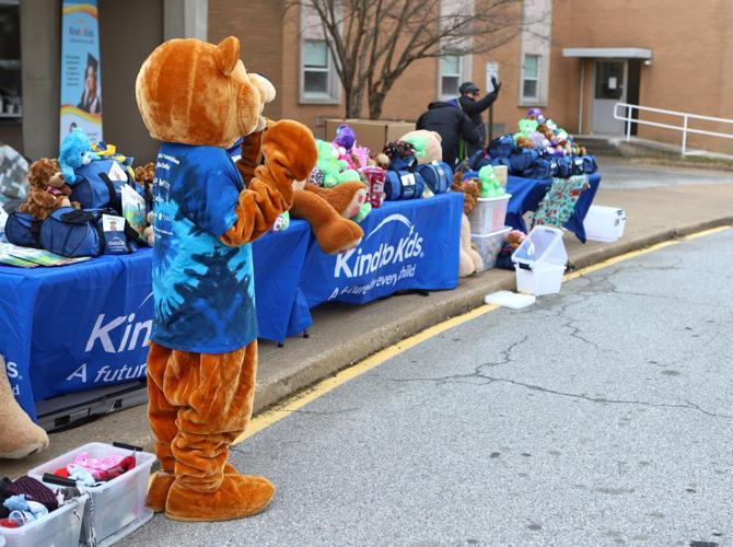 Teddy bear donations ‘a message of hope and love’ for foster kids ...